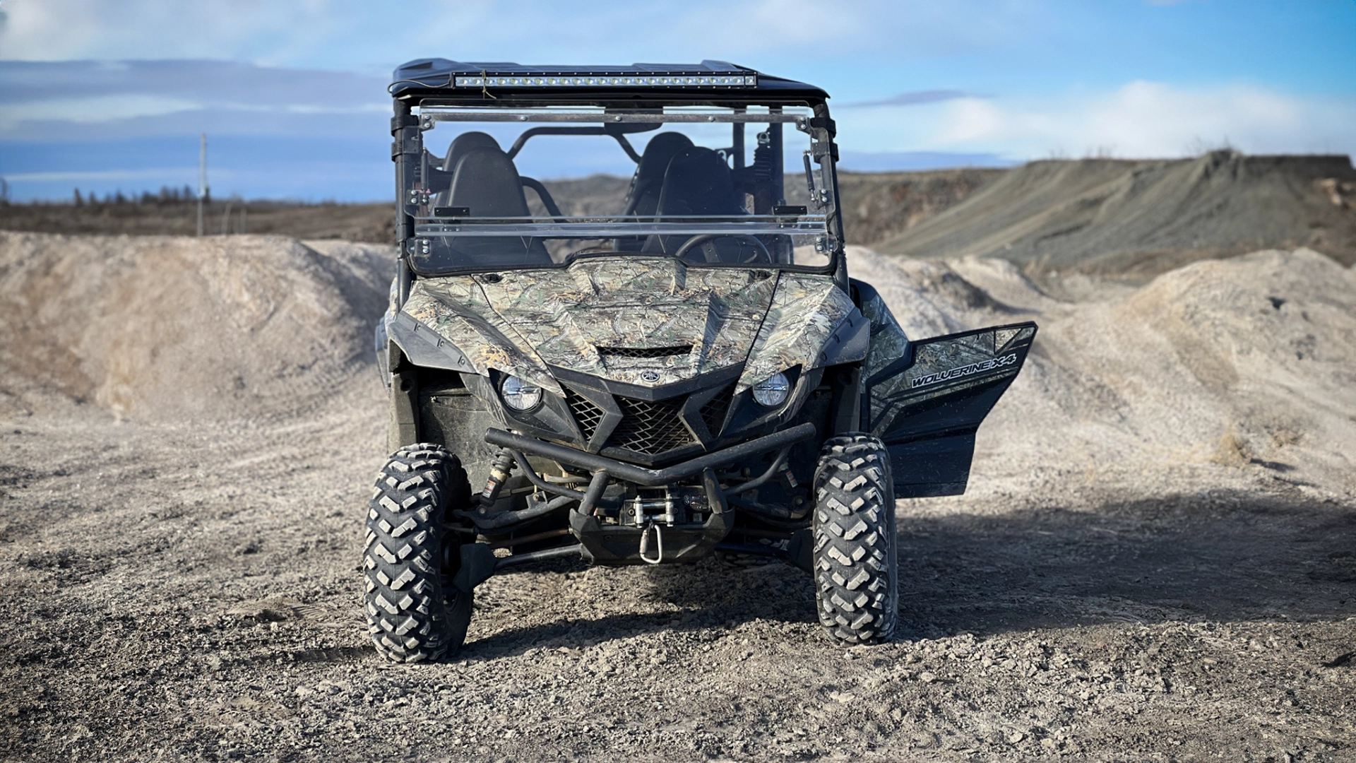 Winching Off-Road: Essential Do's & Don'ts for Safe Vehicle Recovery